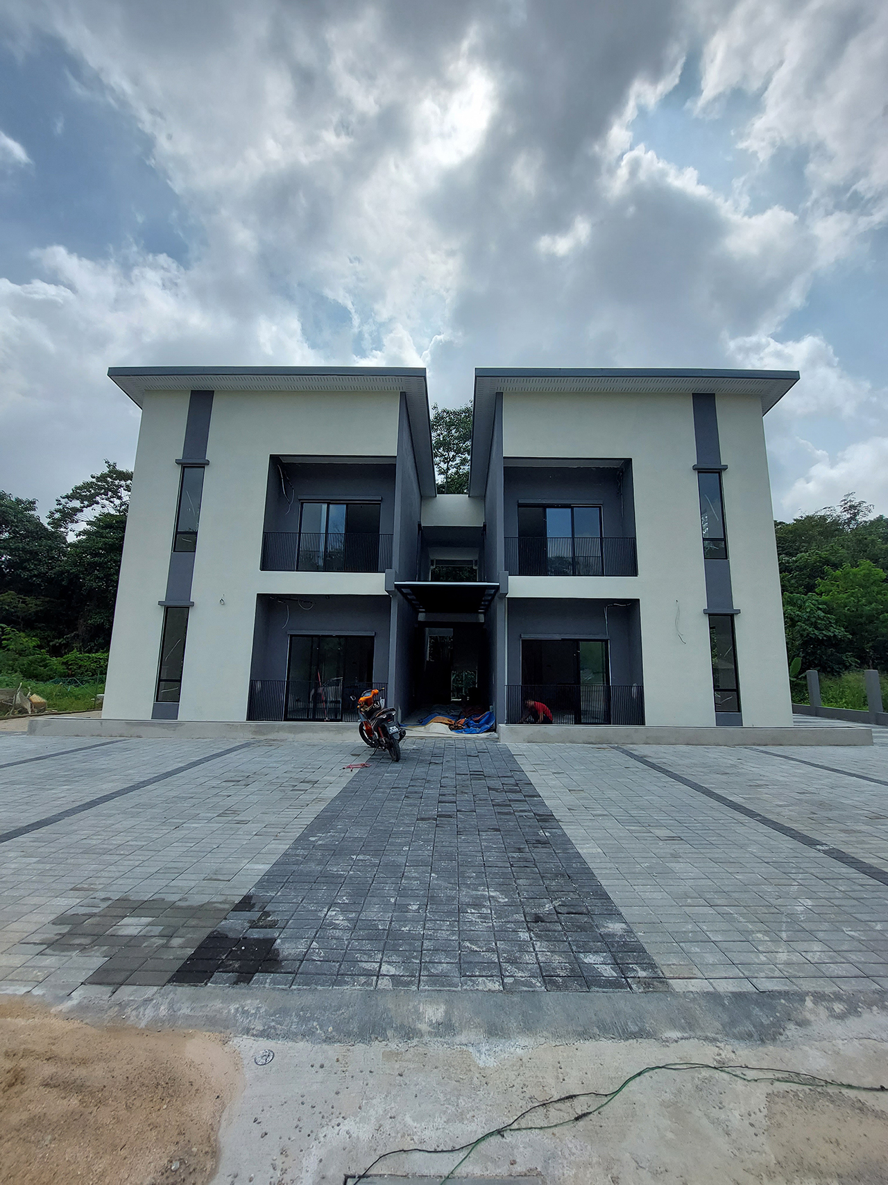 Bina Banglo Atas Tanah Sendiri Secara Tunai – FSH Bina Solution